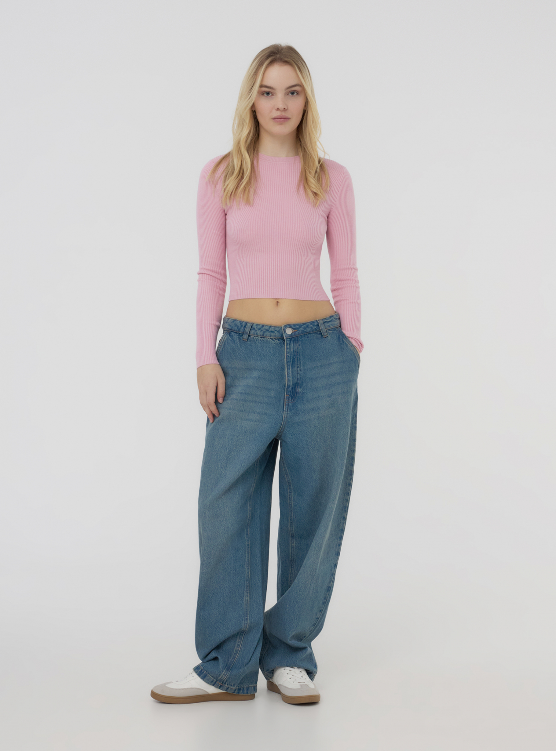 Haut crop ajusté en côte uni Rose - Achetez en ligne | Terranova