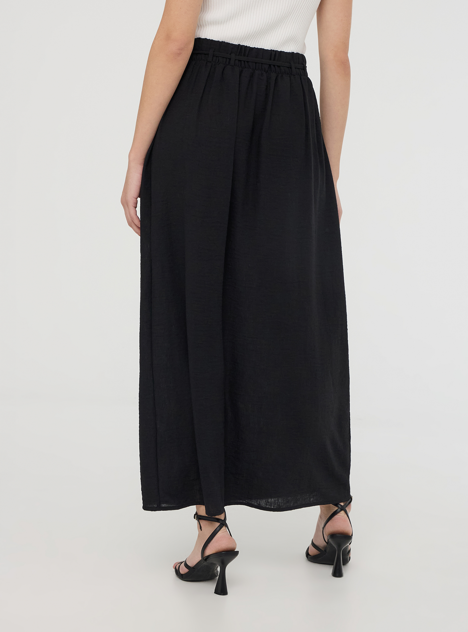 Black Long lightweight fabric bag with drawstring - Buy Online | Terranova