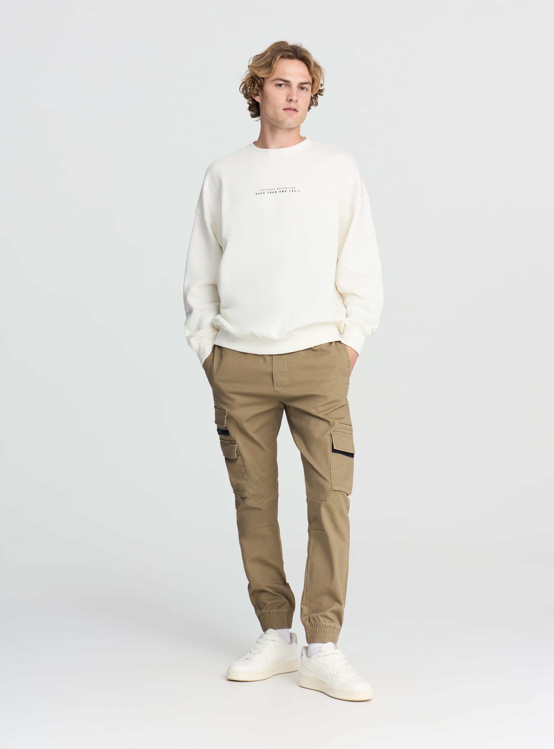 Bijela vuna Duks širokog kroja bez kapuljače s natpisom i printom ...