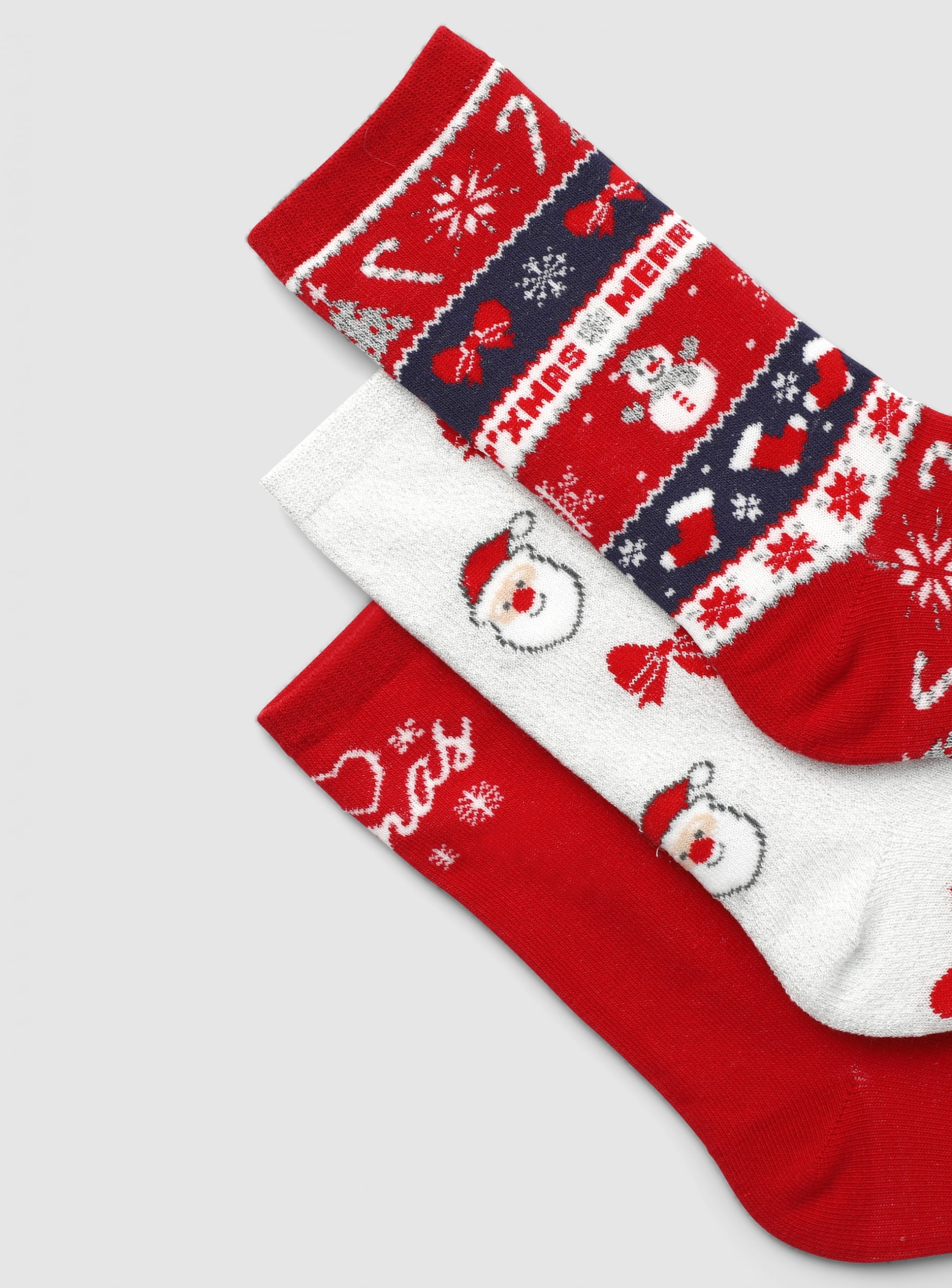 Var red Pack of 3 pairs of Christmas socks - Buy Online | Terranova