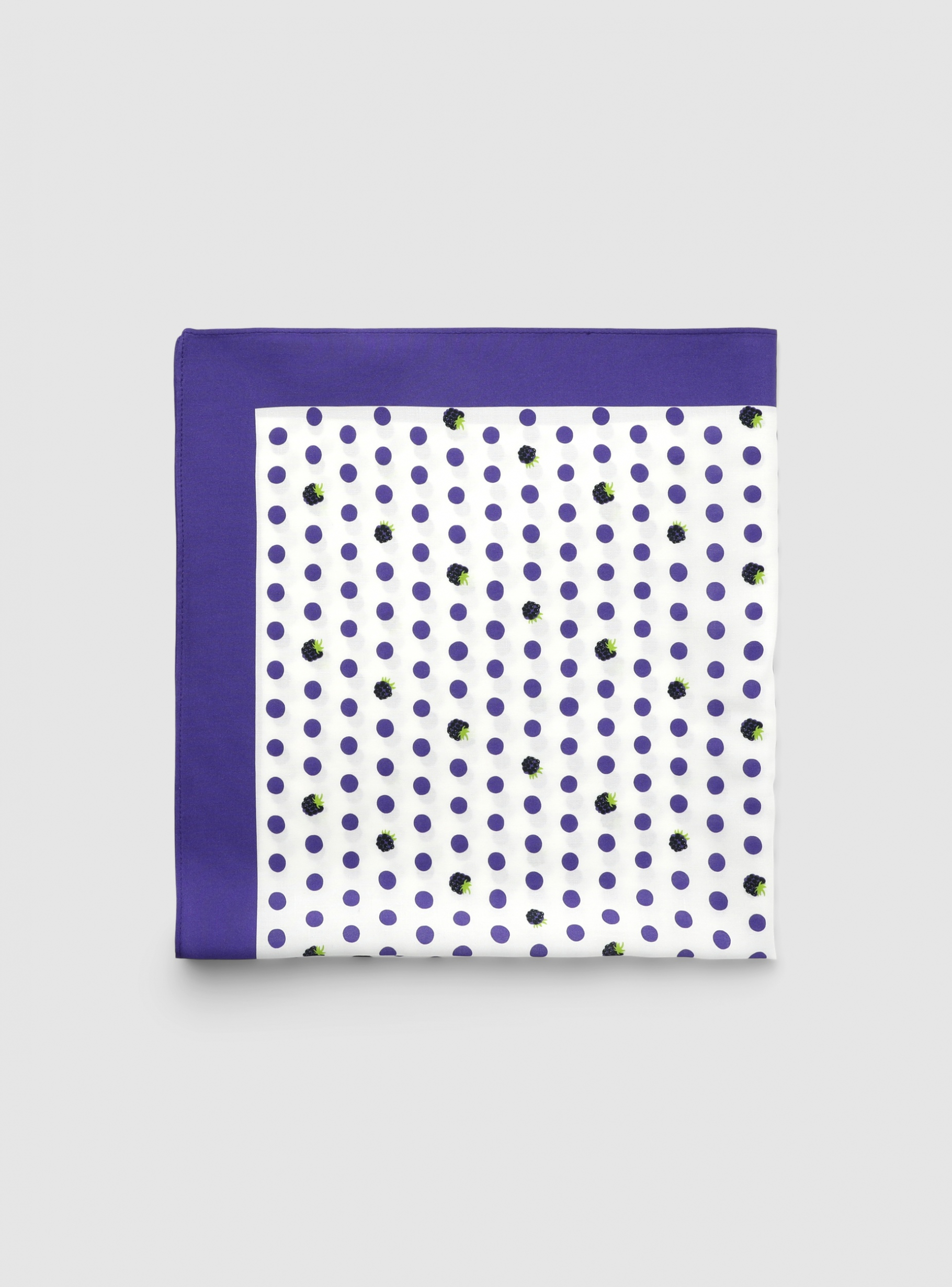 Var violet Polka dot scarf with fruit print - Buy Online | Terranova