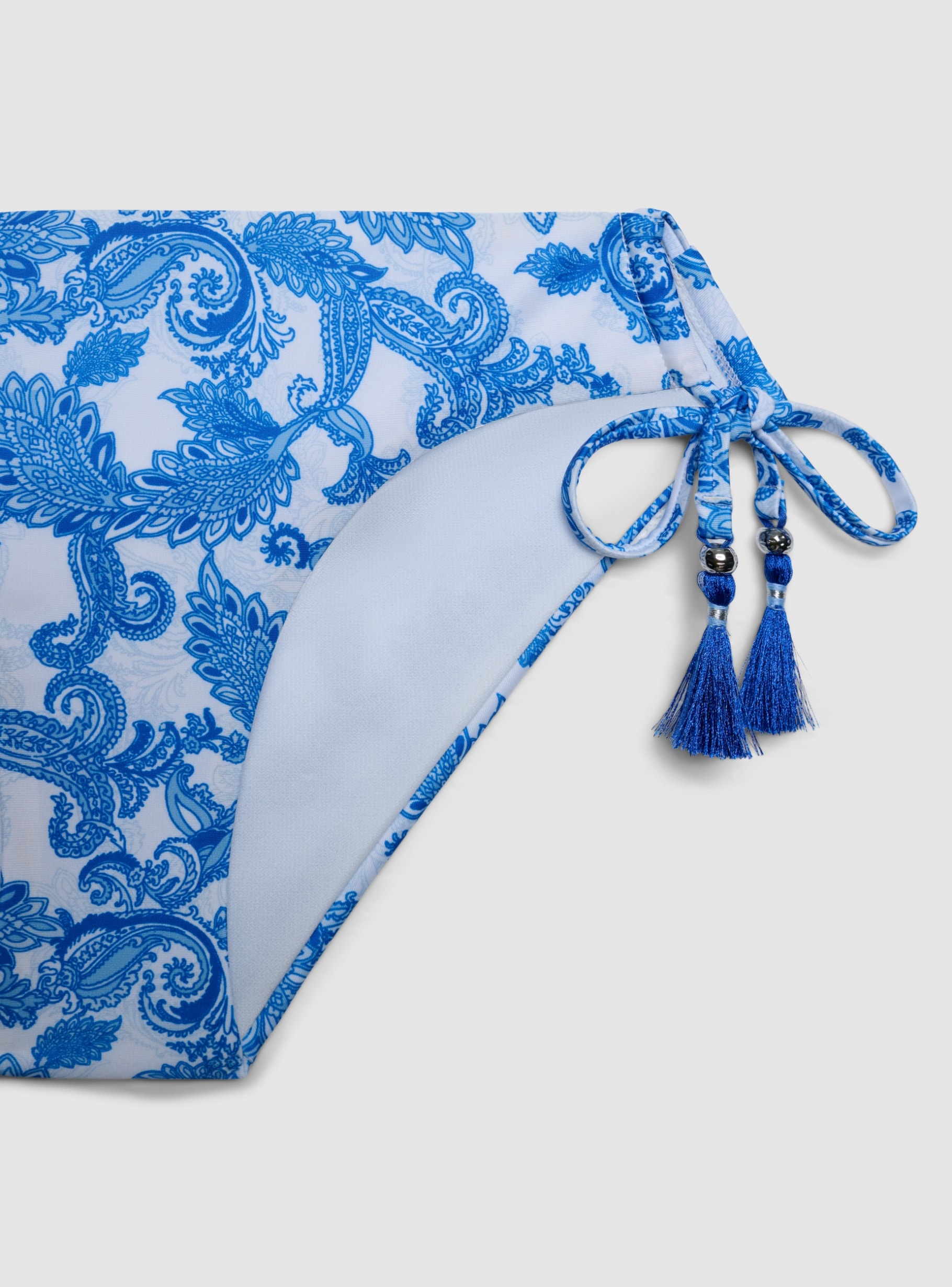 Slip kąpielowe Fantasia War. biały optyczny - Kup online | Terranova sklep